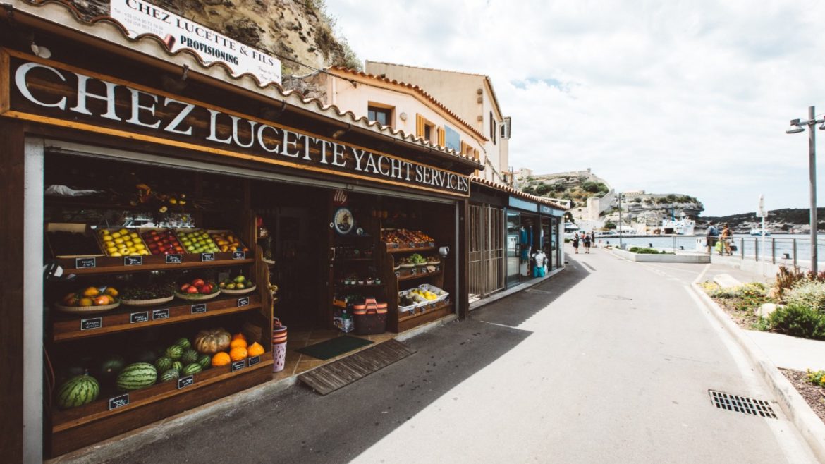 Chez Lucette – LiFE Style Magazine – En